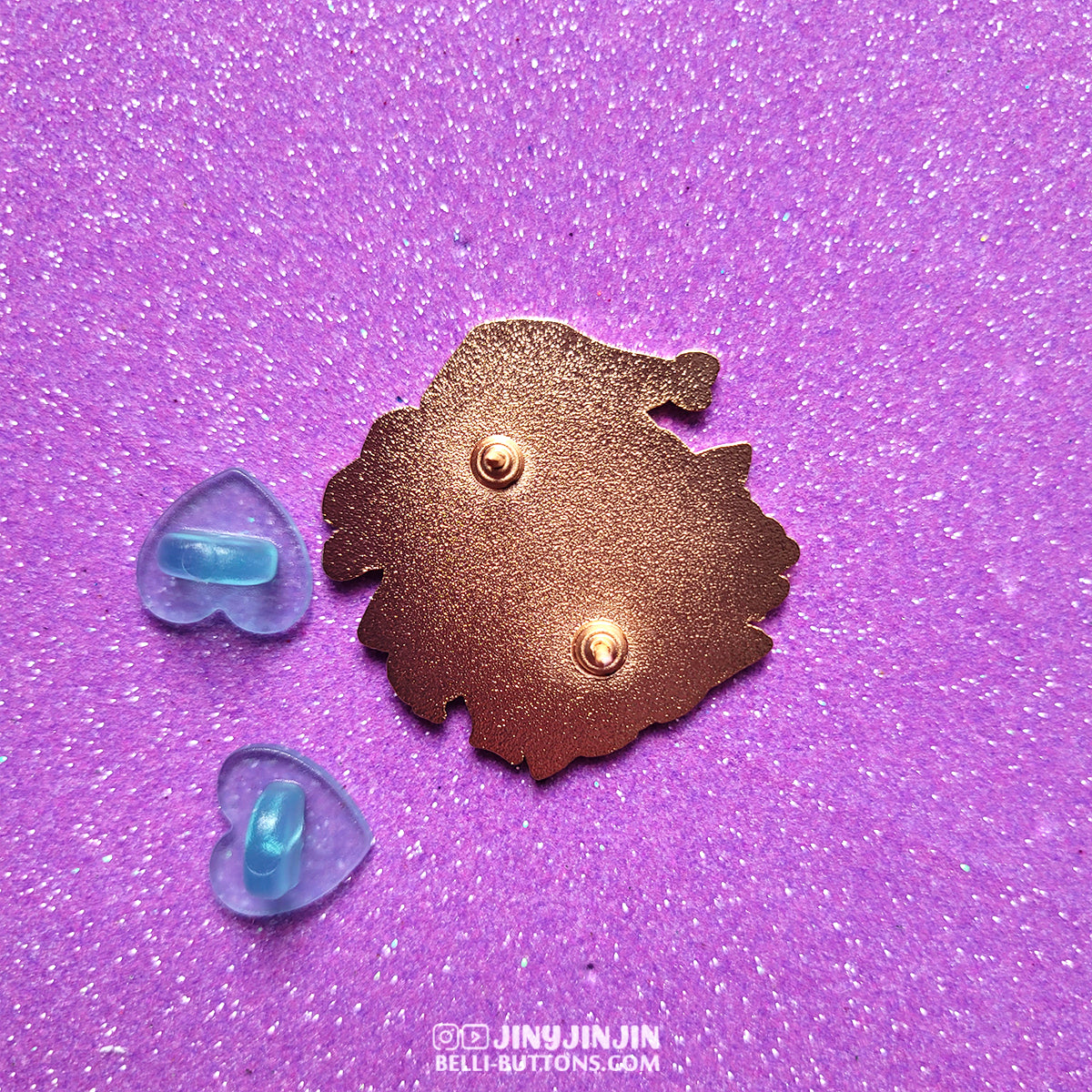 Frieren enamel pins – Belli-buttons